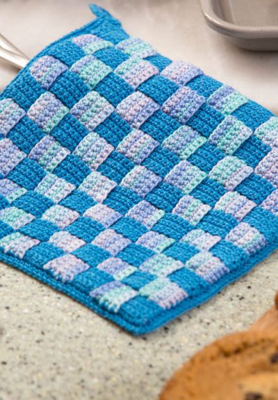 Checkered Hot Pad Free Pattern | Lyns Crafts