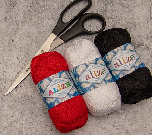 Top 5 Crochet Threads for 2021 | Lyns Crafts